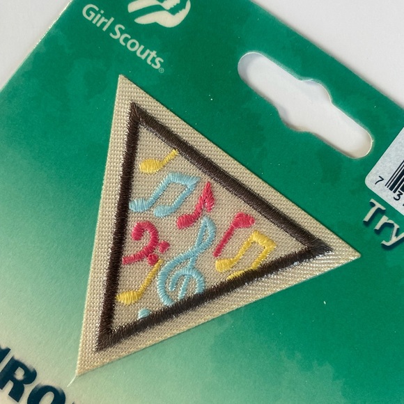 Girl Scouts | Accessories | Vintage Girl Scouts Patch Making Music ...